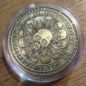 Skulls Memento Mori Challenge Coin: Elevate Your Daily Stoic Practice ...