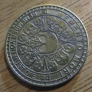 Skulls Memento Mori Challenge Coin: Elevate Your Daily Stoic Practice ...