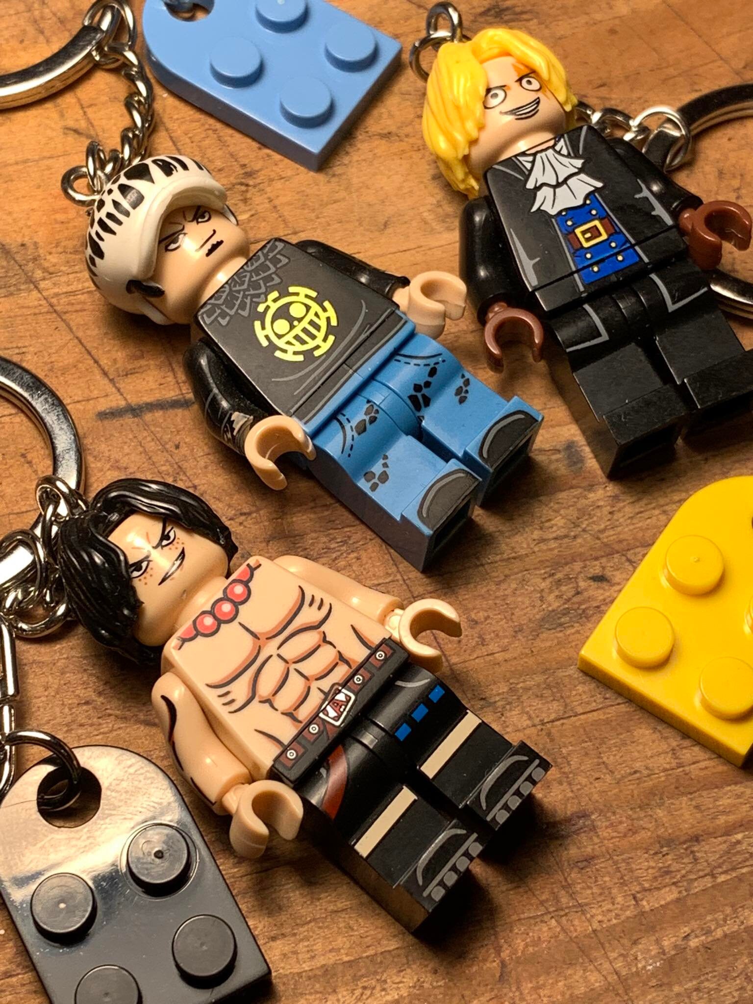On Piec Anime Minifigure Keychain Set Ace Sab Law Custom Friendship ...