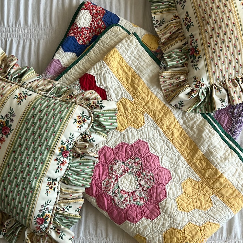 Flower Garden Quilt - Etsy