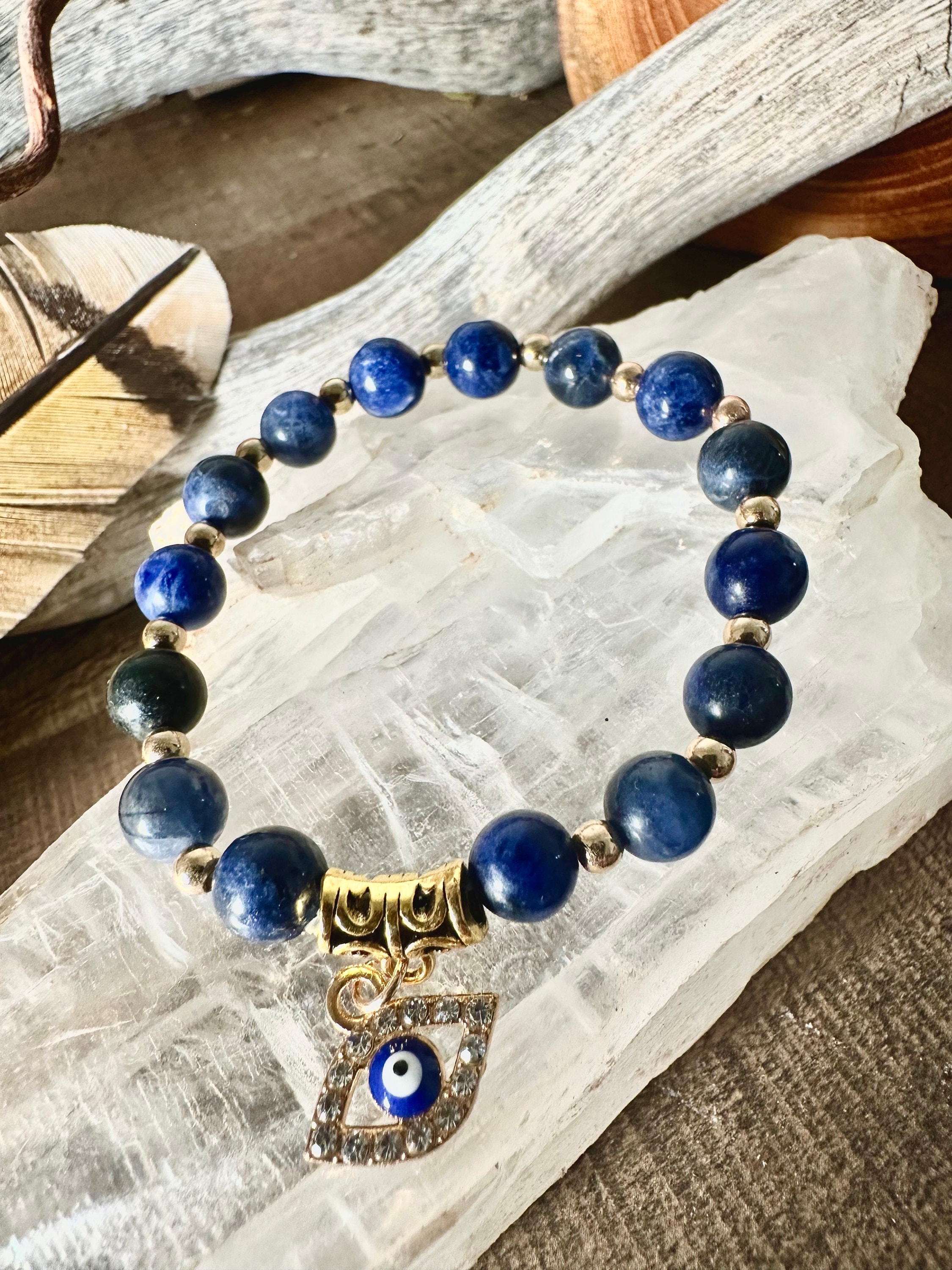 Mystical Radiance: All-seeing Eye Healing Properties Charm Bracelet ...