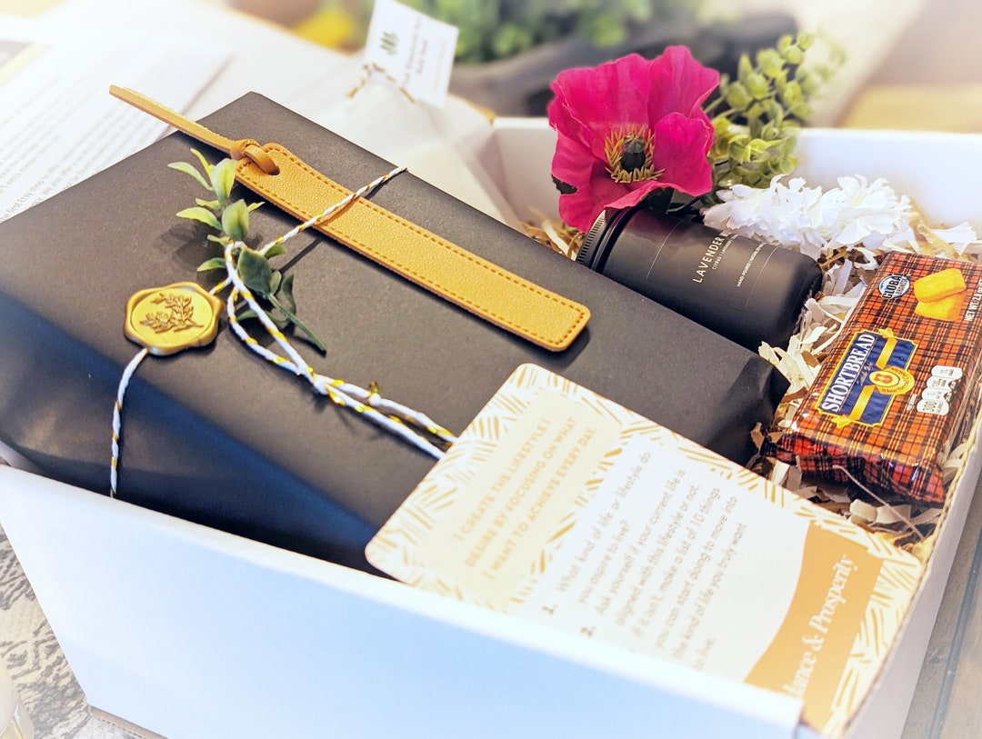 HYGGE Blind Date With a Book, Exciting Book Bundles, Beautiful Bookish ...