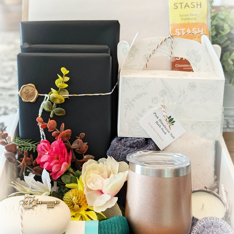 Gifts for the Blind - 60+ Gift Ideas for 2025