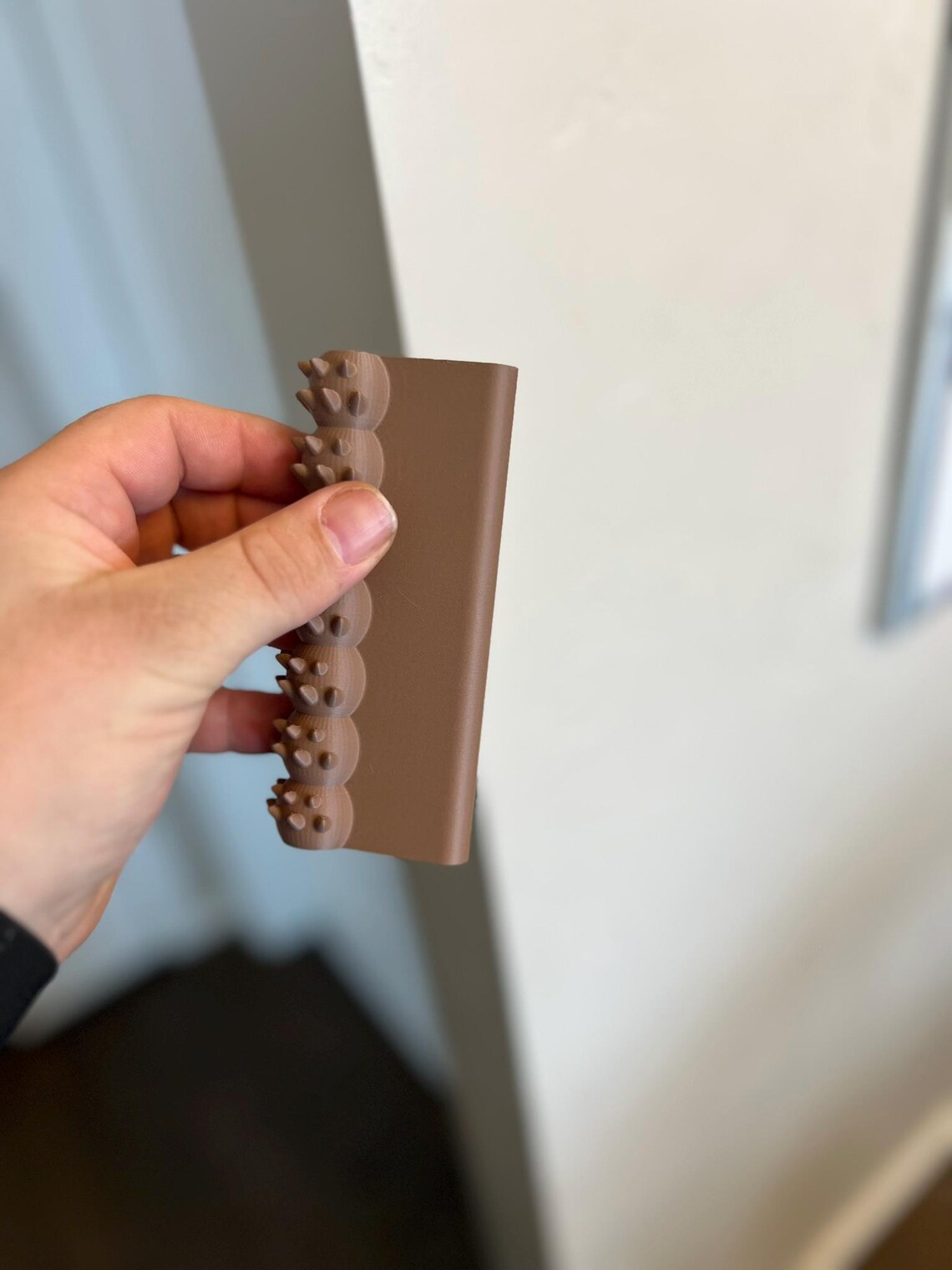 Corner Back Scratcher – Wall Mounted, Hands-free Itch Relief - Etsy