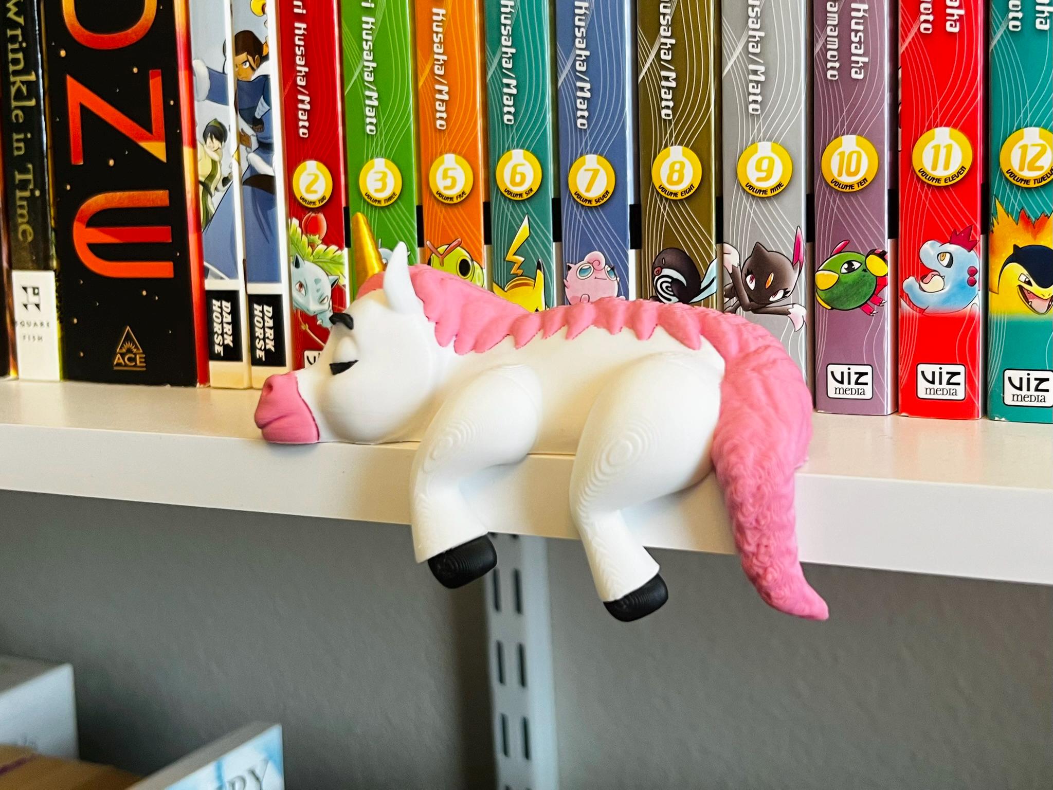 Sleeping Bookshelf Unicorn – Adorable 3D Printed Unicorn Decor, Fantasy ...