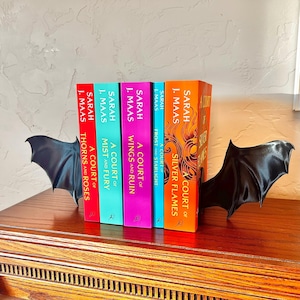 Bat Wing Bookends – Gothic Bookends – Fantasy Bookshelf Decor – Gift ...