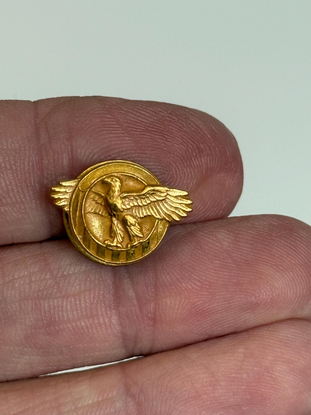 Vintage 1939 RUPTURED DUCK Gilt Brass WW2 Honorable Discharge Lapel Pin ...