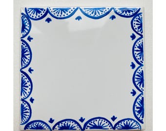 Somerset Floral Border ~ Delft Inspired, Hand-painted Blue and White ...