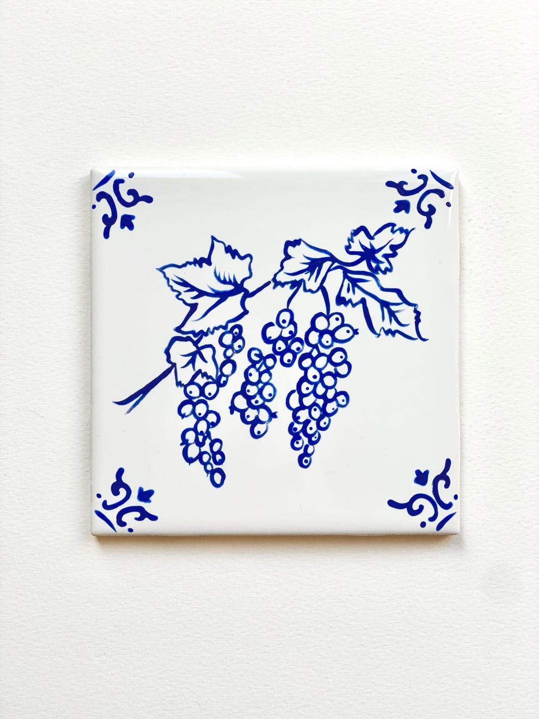 Currants (red Berries) ~ Delft Inspired, Hand-painted Blue and White ...
