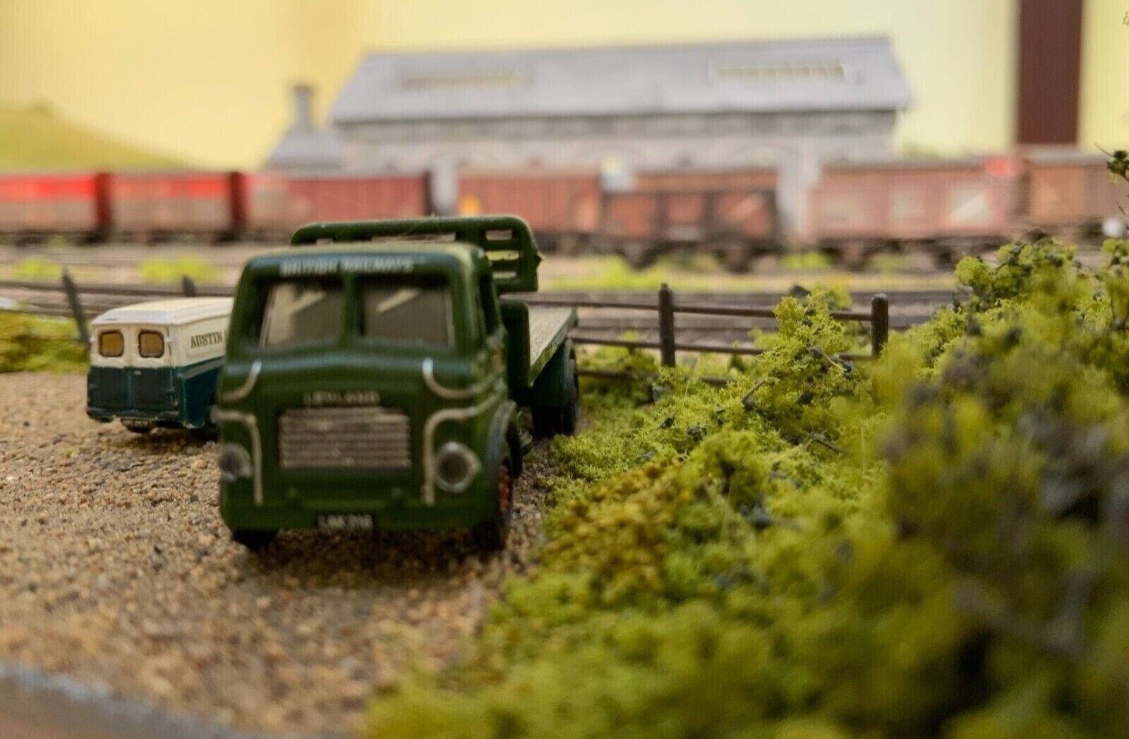 Model Railway Train Layout, Built to Order, N Gauge Fully Scenic Oval ...