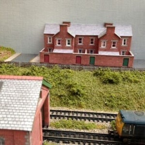 OO Gauge End to End Shelf Diorama, Railway Layout, 48” X 12” X 10” DC ...