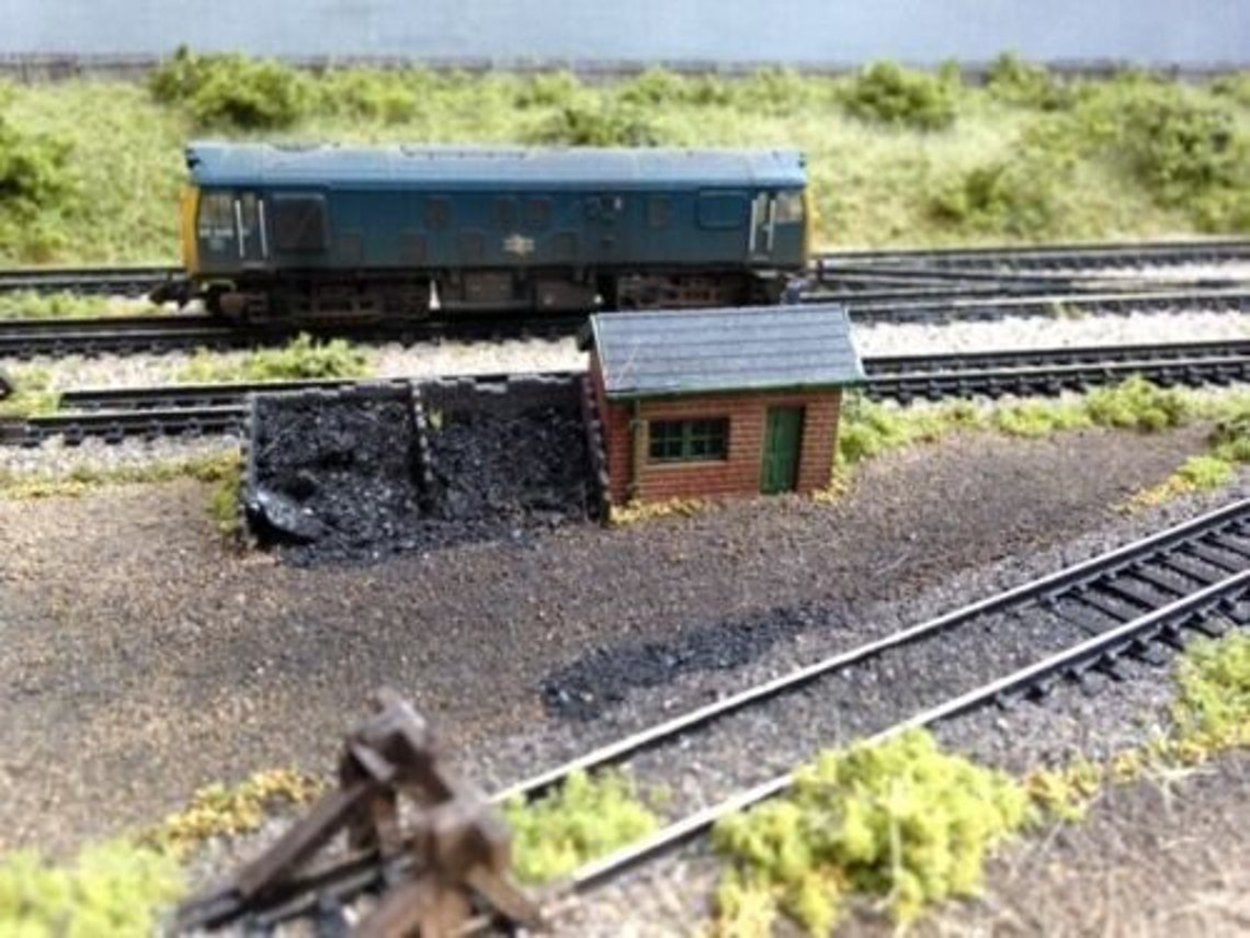 OO Gauge End to End Shelf Diorama, Railway Layout, 48” X 12” X 10” DC ...