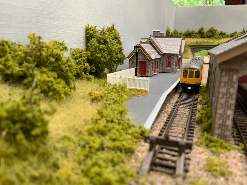 OO Gauge Shelf Layout, Display Diorama, Model Railway Layout Inc Fiddle ...