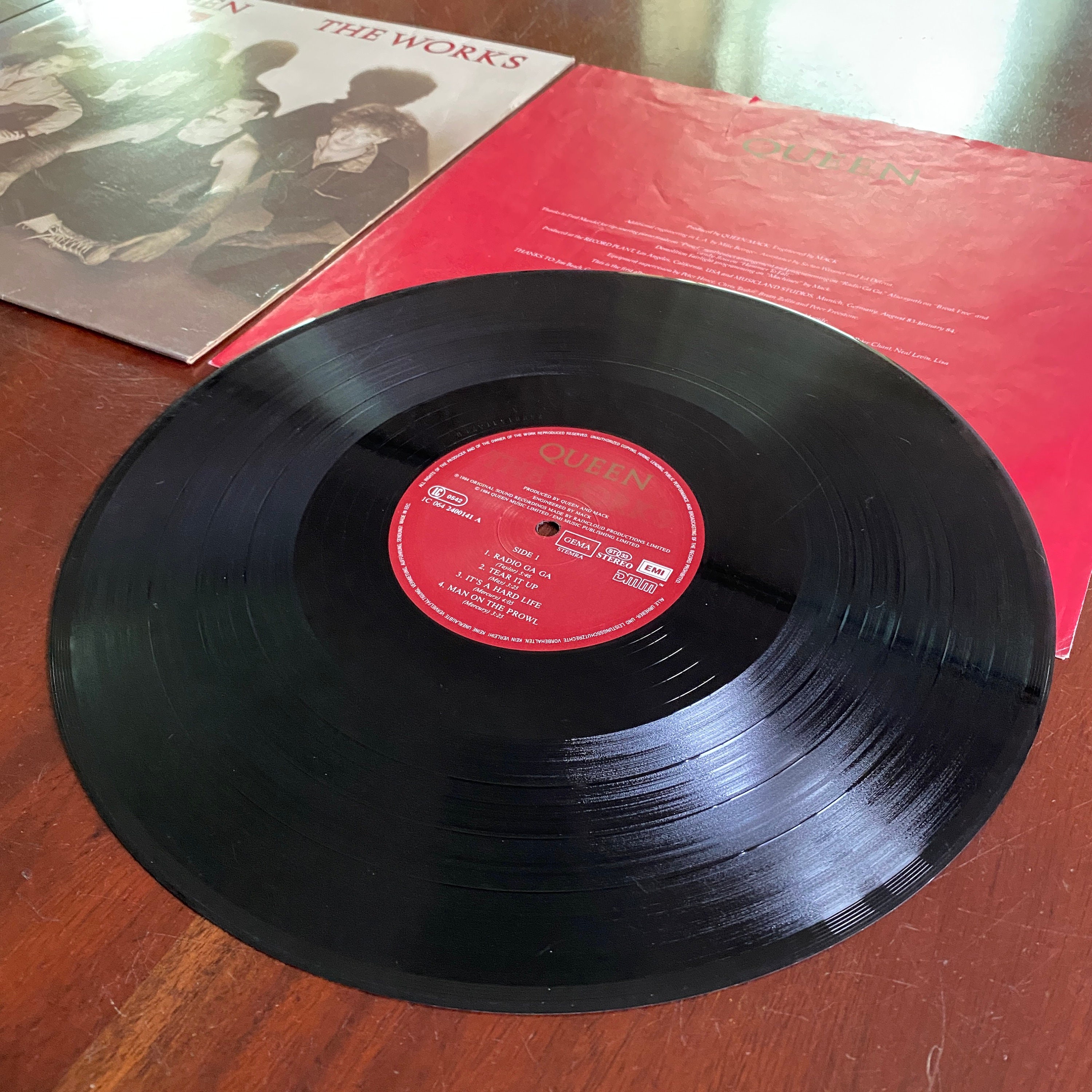 Queen - the Works - Vinyl LP Record - 1984 - Etsy