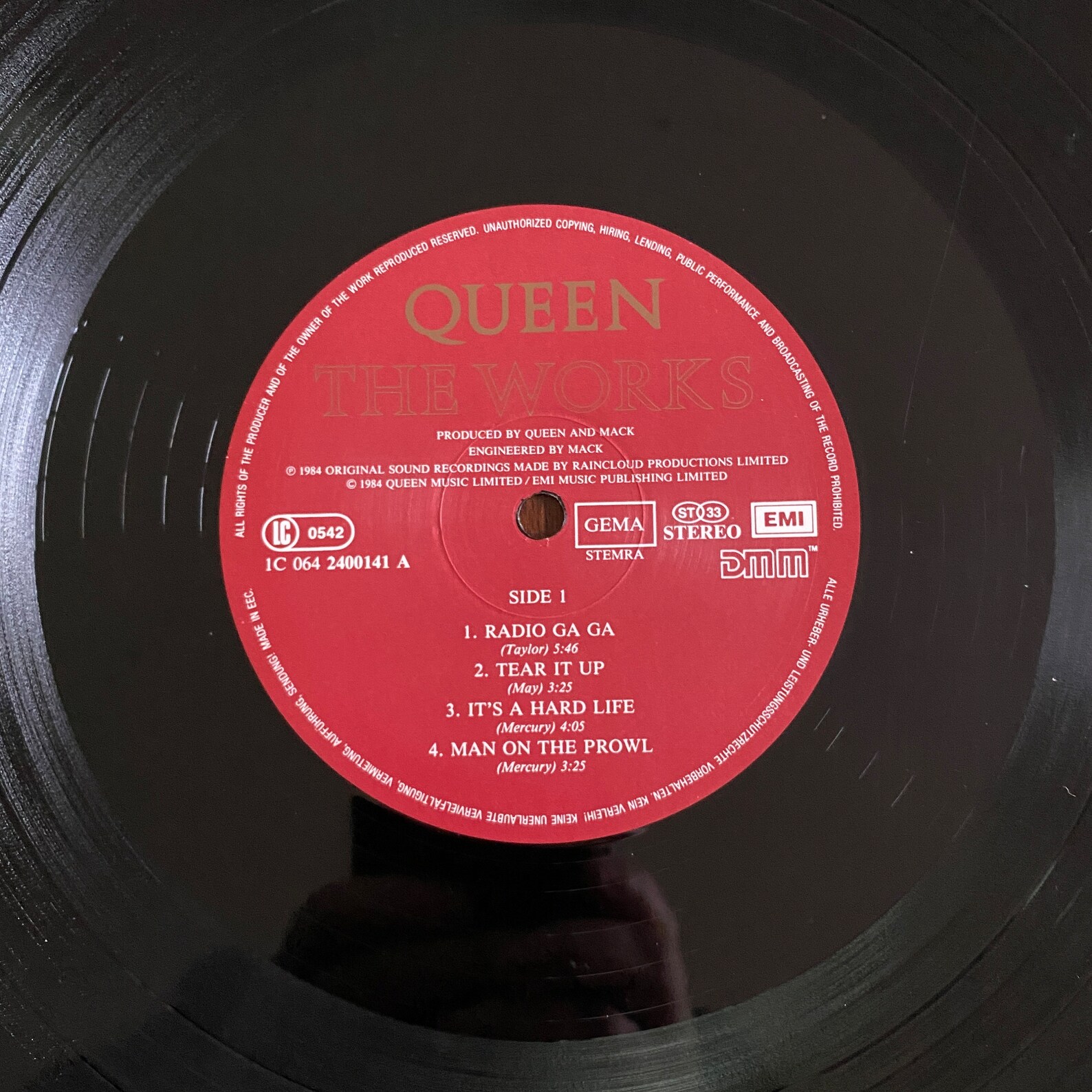 Queen - the Works - Vinyl LP Record - 1984 - Etsy