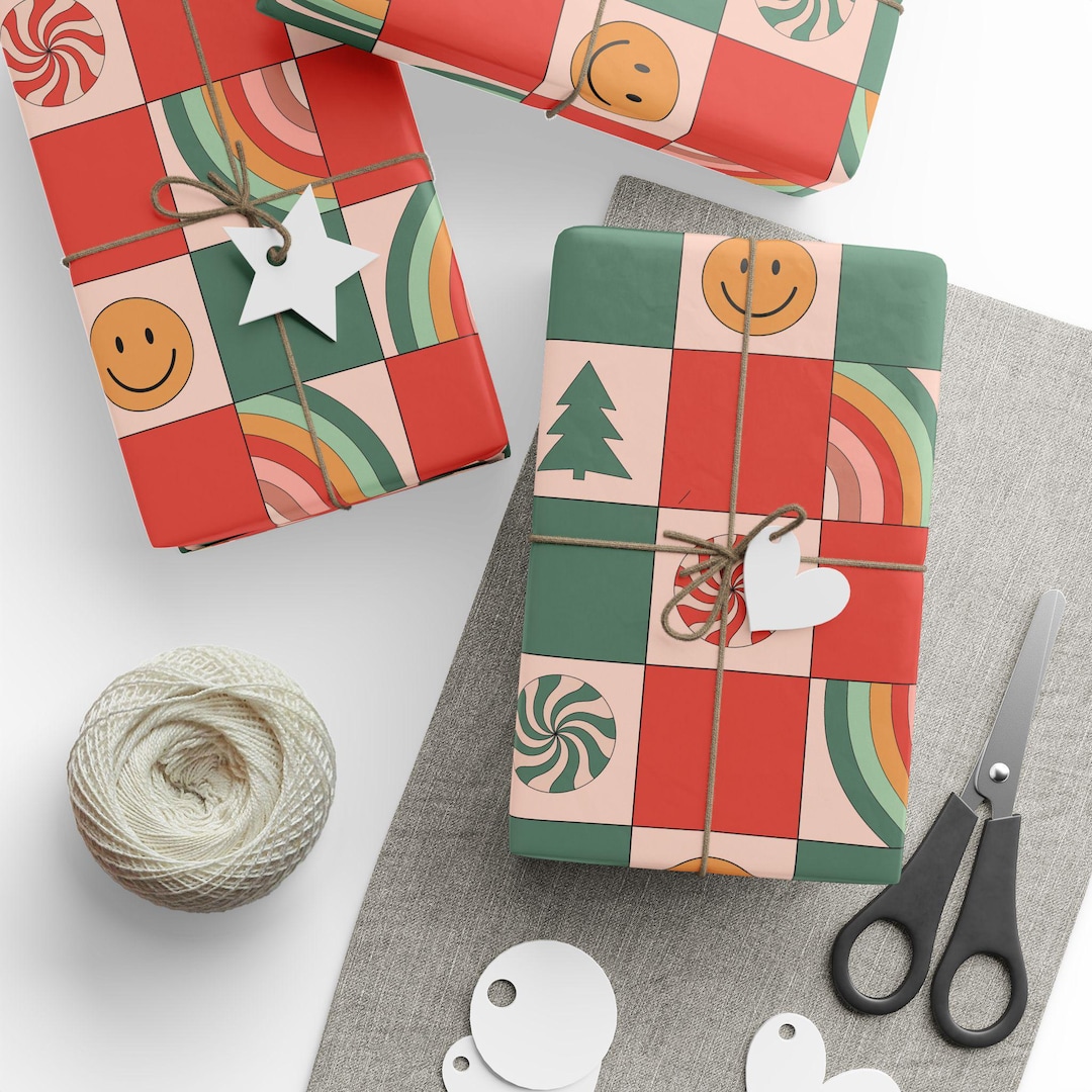 Retro Smiley Face Wrapping Paper: Checkerboard Peppermint Swirl Design ...