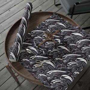 Alien Xenomorph Black and White Gift Wrapping Paper, Creepy ...