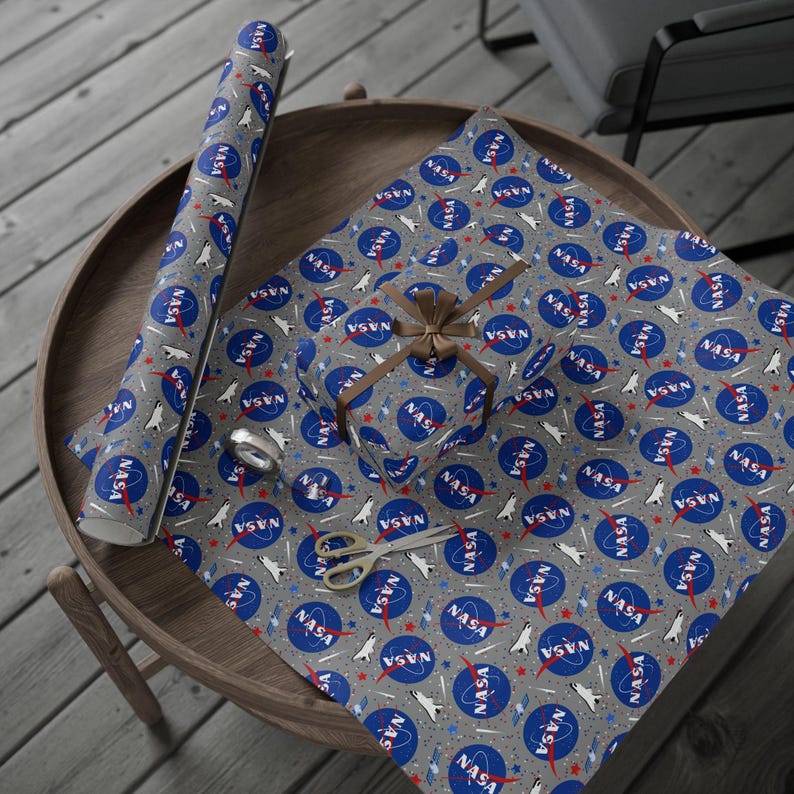 NASA Wrapping Paper Rolls, Space Shuttle Gift Wrap for Space Lovers ...