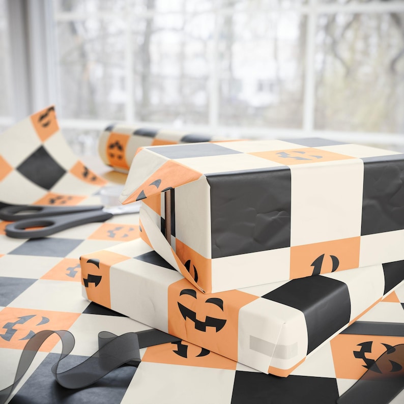 Checkerboard Pumpkin Wrapping Paper Roll Halloween Gift Wrap Peach ...