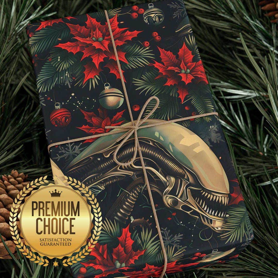 Xenomorph Christmas Gift Wrapping Paper | Sci-fi Alien Gift Wrap ...
