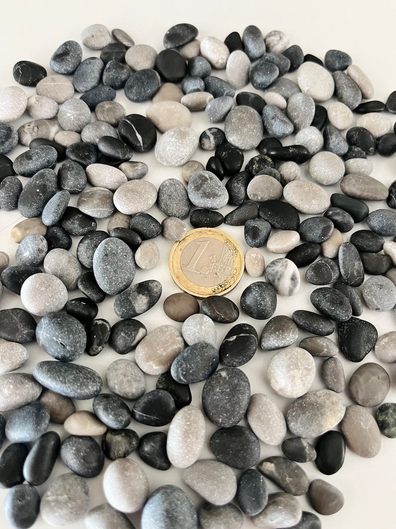 Set of 100 Small Beach Pebbles, for Pebble Art and Crafts, Natural ...