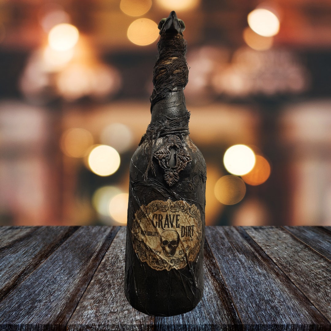 Raven Skull Topper Apothecary Bottle Grave Dirt Potion - Etsy