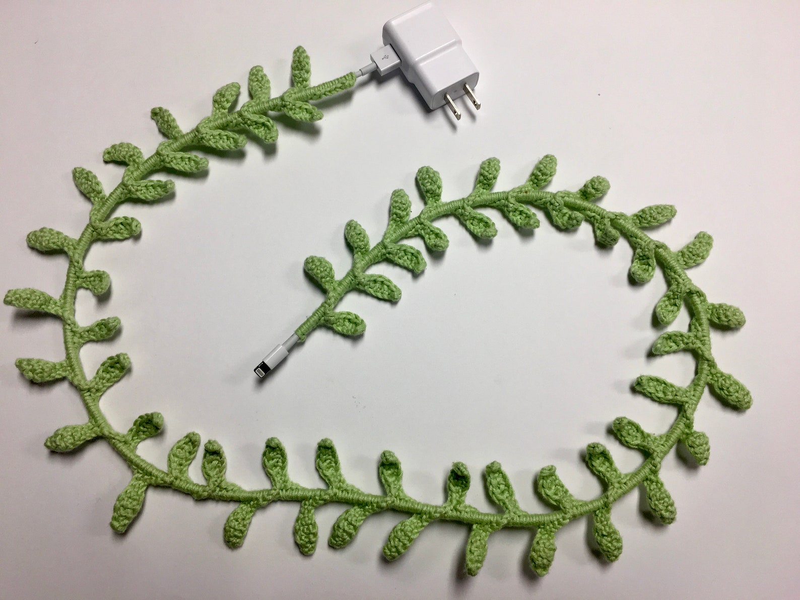 Crochet Vine Phone Charger PATTERN - Etsy