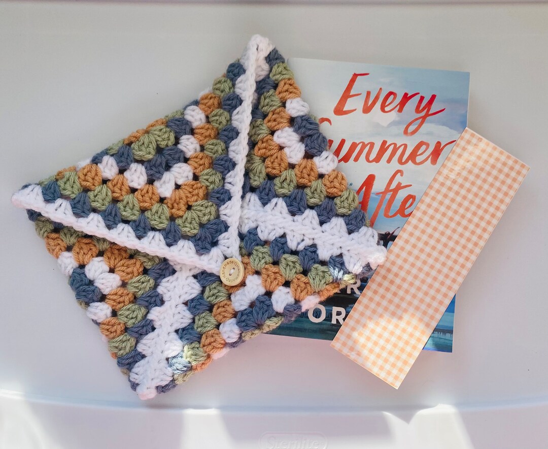 Crochet Pastel Granny Square Book Sleeve - Etsy