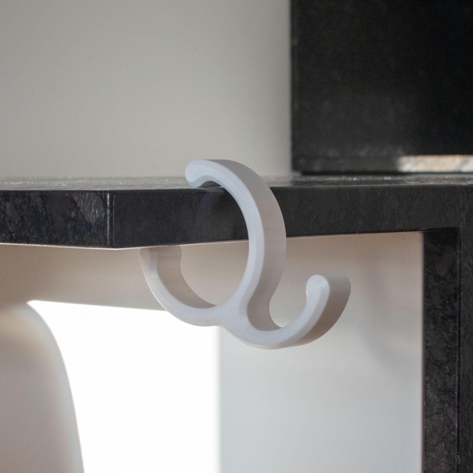 Purse Hanger for Table, Stylish Handbag Holder, Backpack Hanger ...