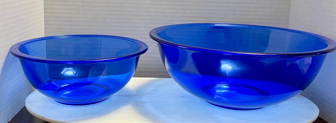Vintage Cobalt Blue Pyrex Mixing Bowls:4 Quart and 1.5 Quart - Etsy