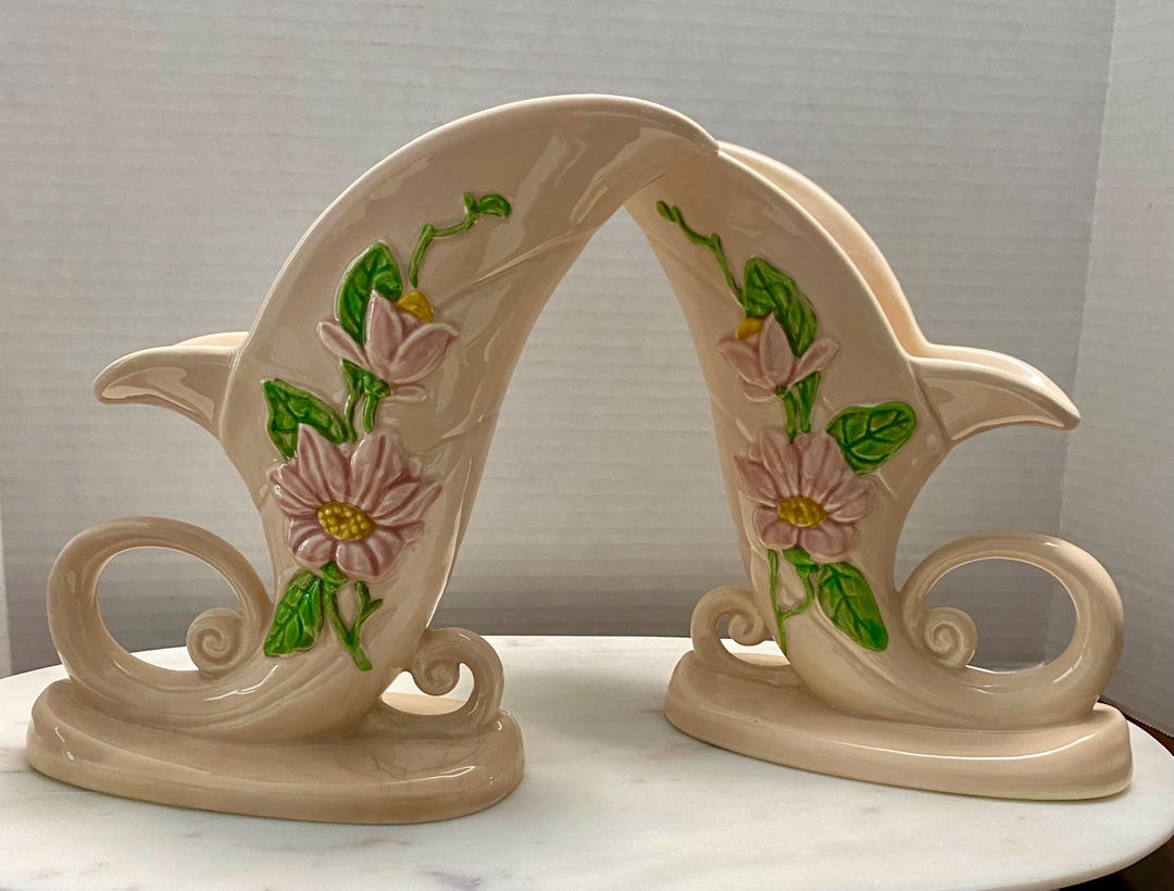 2 Vintage Hall Art Pottery in Magnolia Pattern With Glossy Finish - Etsy