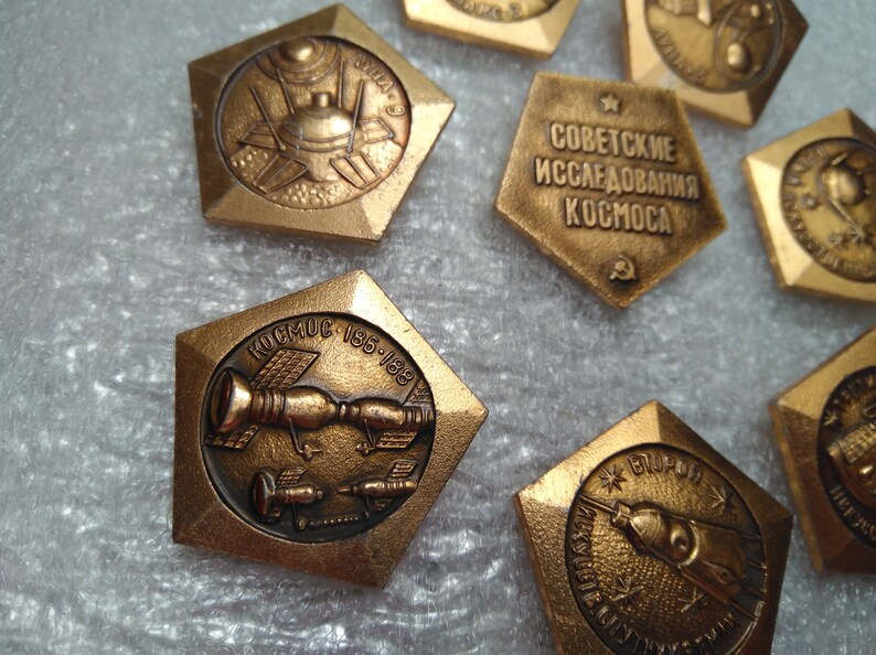 Soviet Space Badges, Soviet Exploration of Space, Space Badges, Vintage ...