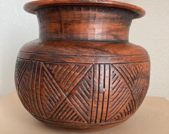Stunning P. Pedras Marajo Brazilian Etched Pottery - Etsy