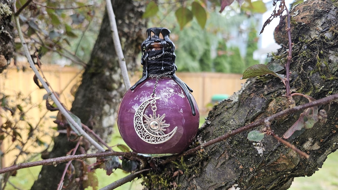 Color-changing Witches Brew Potion Bottle With Moon Charm - Etsy