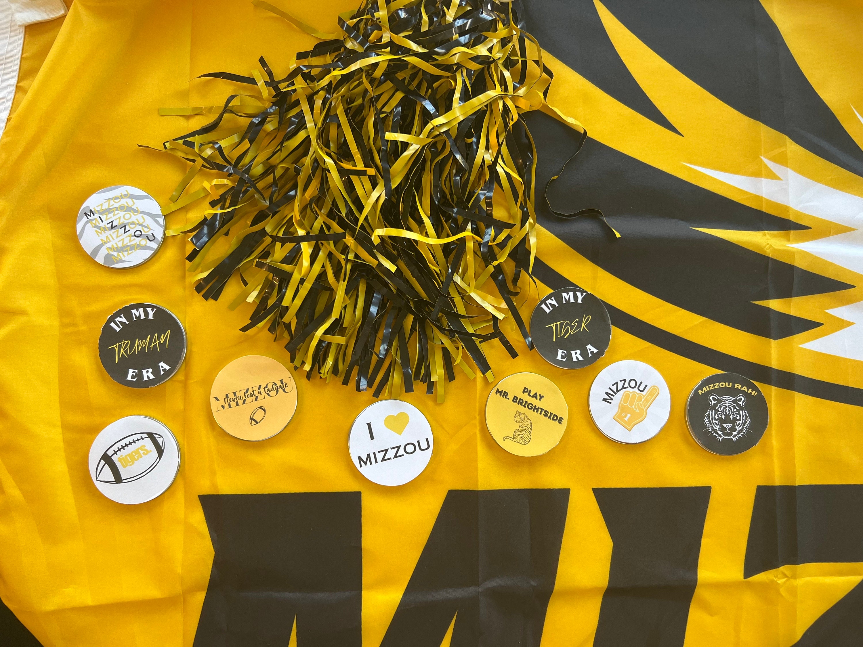 University of Missouri | Mizzou College Game Day Sports Buttons - Etsy
