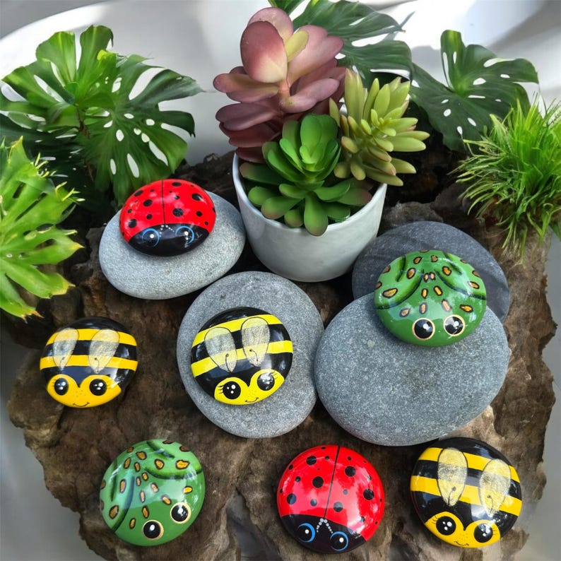 Frogs, Ladybugs, and Bees - Garden Pet Painted Rocks - Etsy