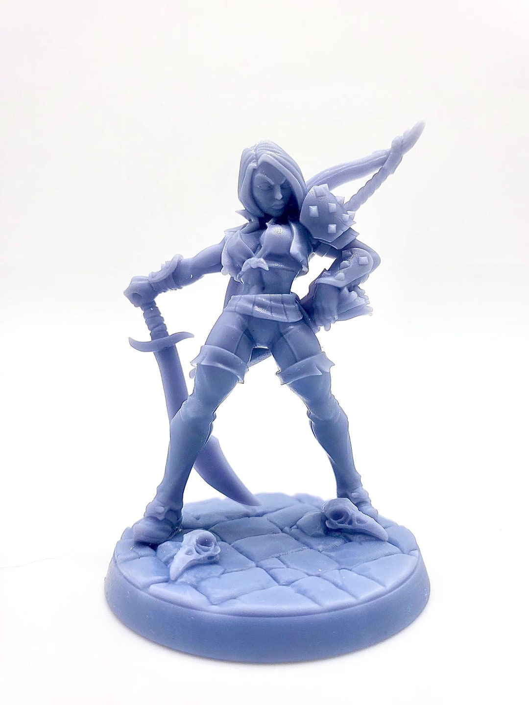 Female Rogue Mini, Dnd Fighter Miniature, Hero Mini, Rogue Dnd Token ...