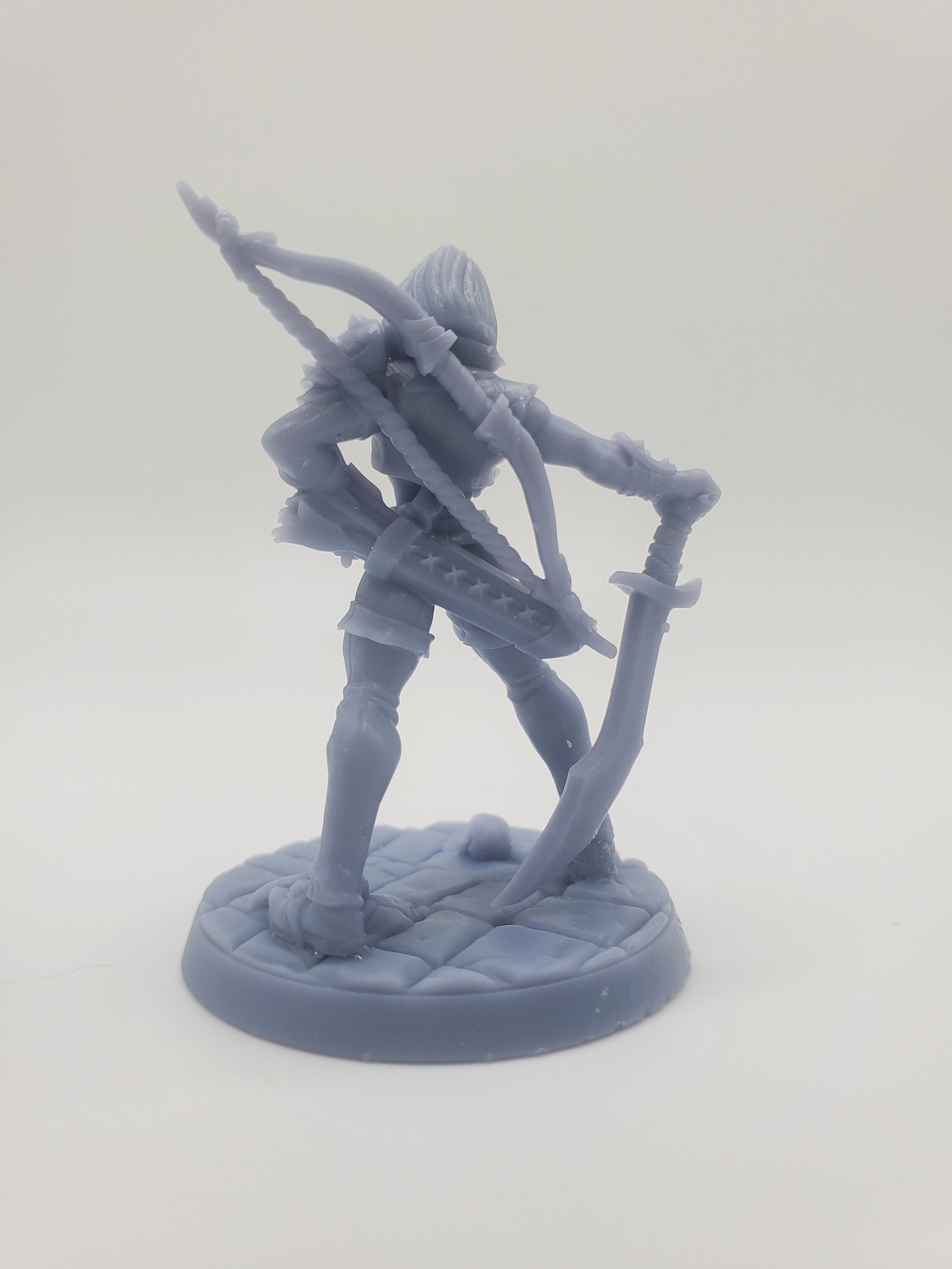 Female Rogue Mini, Dnd Fighter Miniature, Hero Mini, Rogue Dnd Token ...