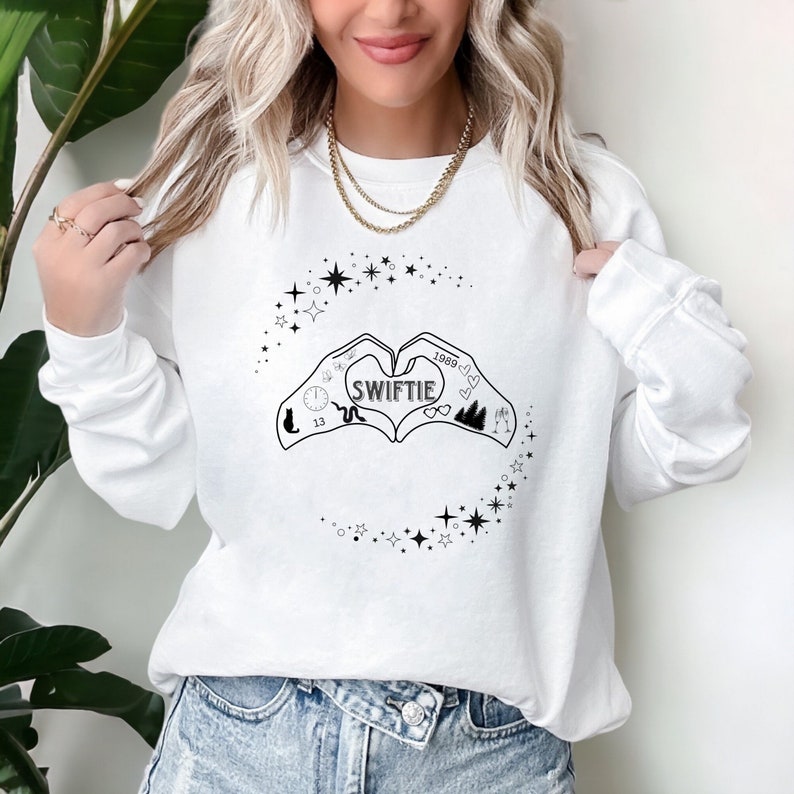 Swiftie Heart Hand Star Png not a Cut File - Etsy