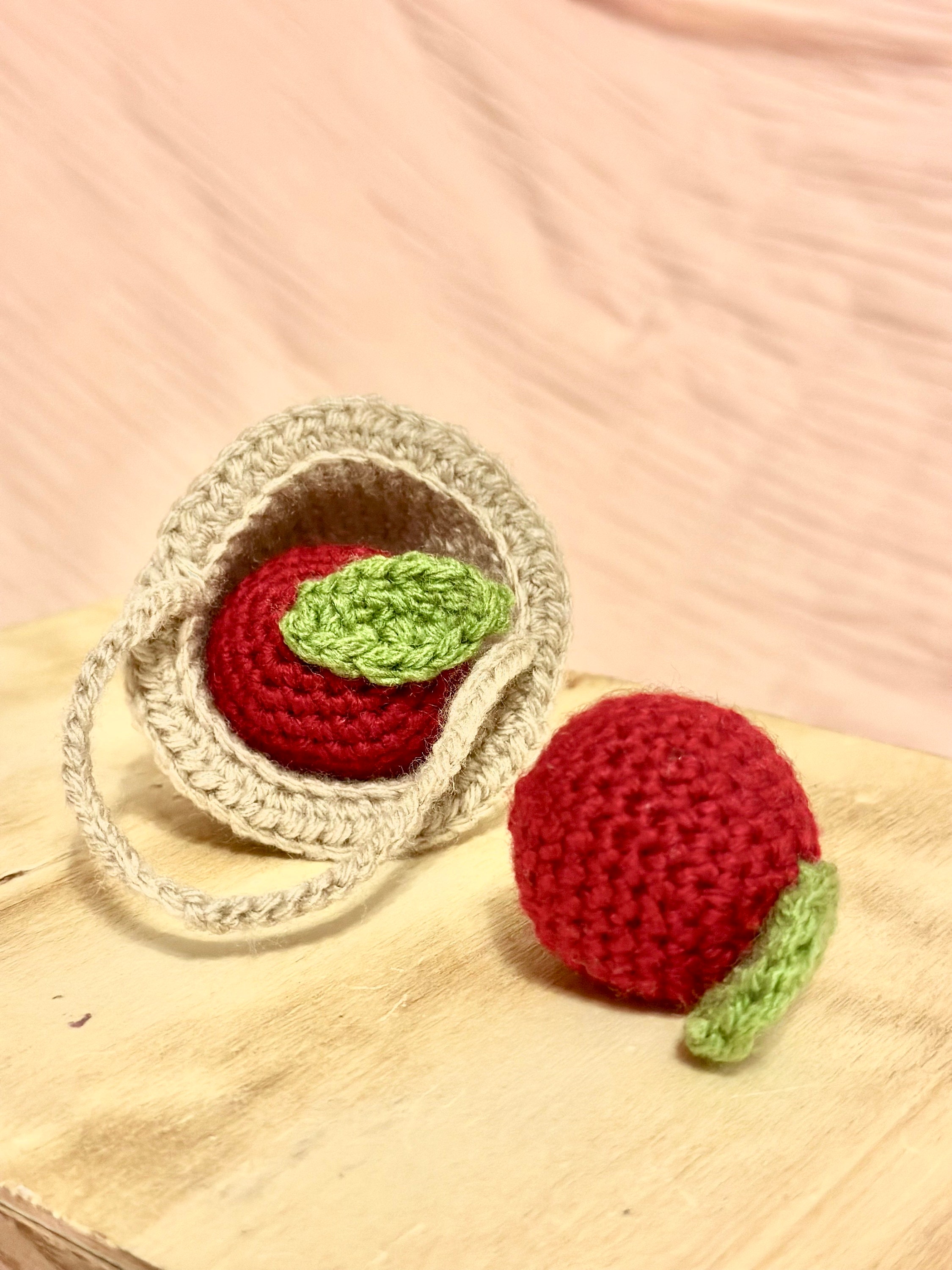 Basket of Apples Crochet Pattern - Etsy