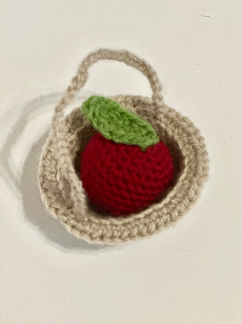 Basket of Apples Crochet Pattern - Etsy