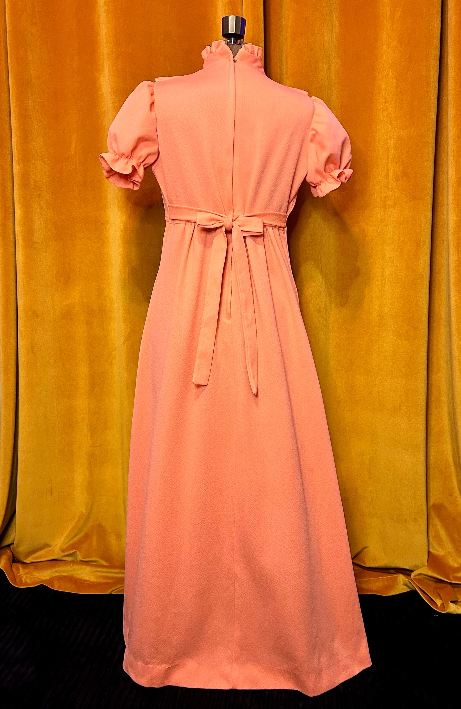 Vintage 60s 70s Peach Prairie Dress Short Sleeve Floor Length Puff ...