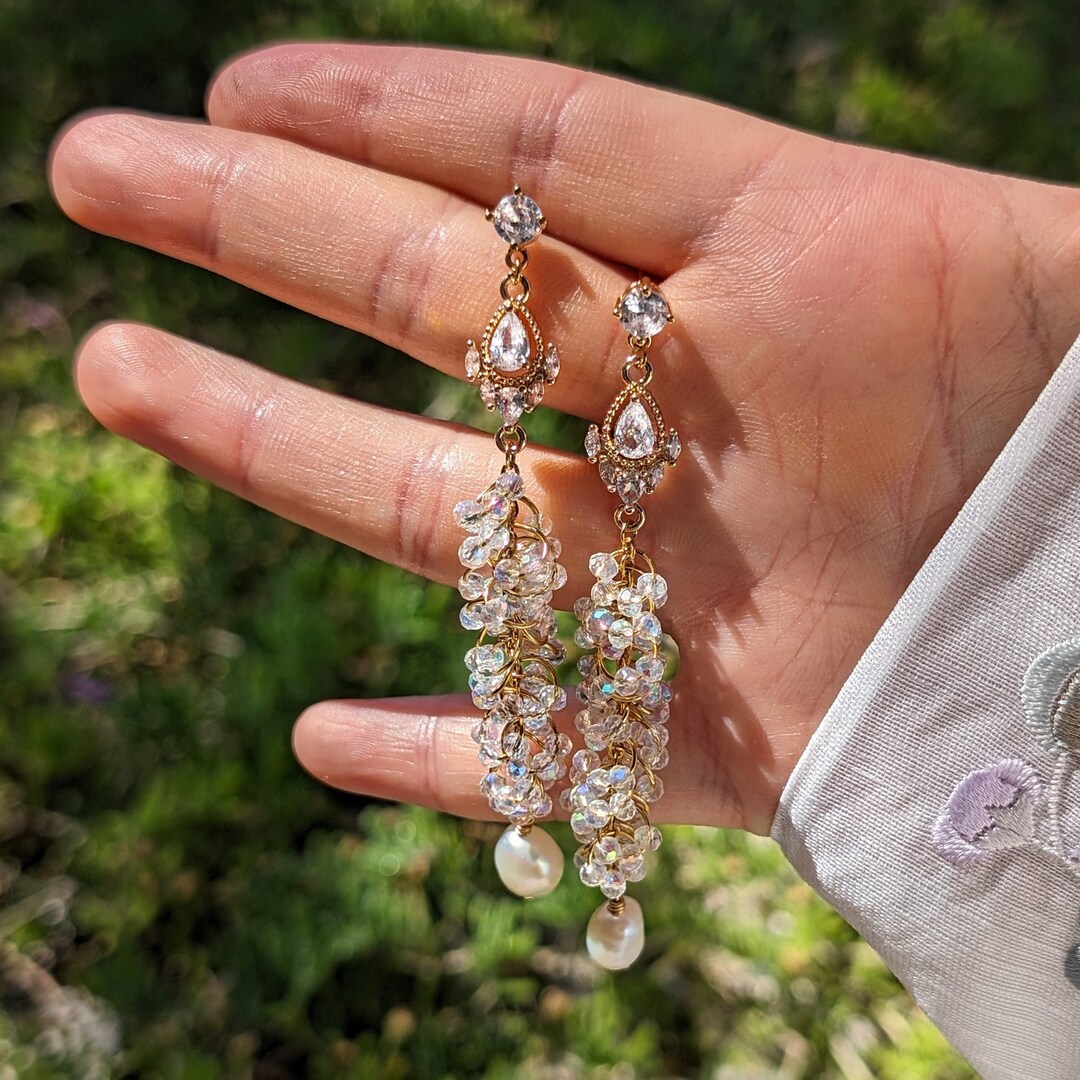 K-pop Idol Inspired Pearl Crystal Chandelier Dangle Korean Style ...