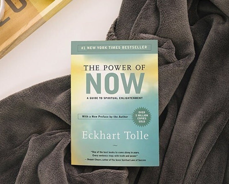 The Power of Now: A Guide to Spiritual Enlightenment by Eckhart Tolle E ...