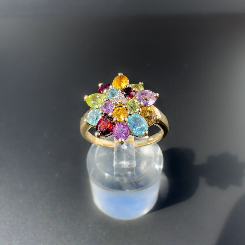 9ct Gold Vintage Rainbow Gemstone Flower Ring Cluster Ring Multistone ...