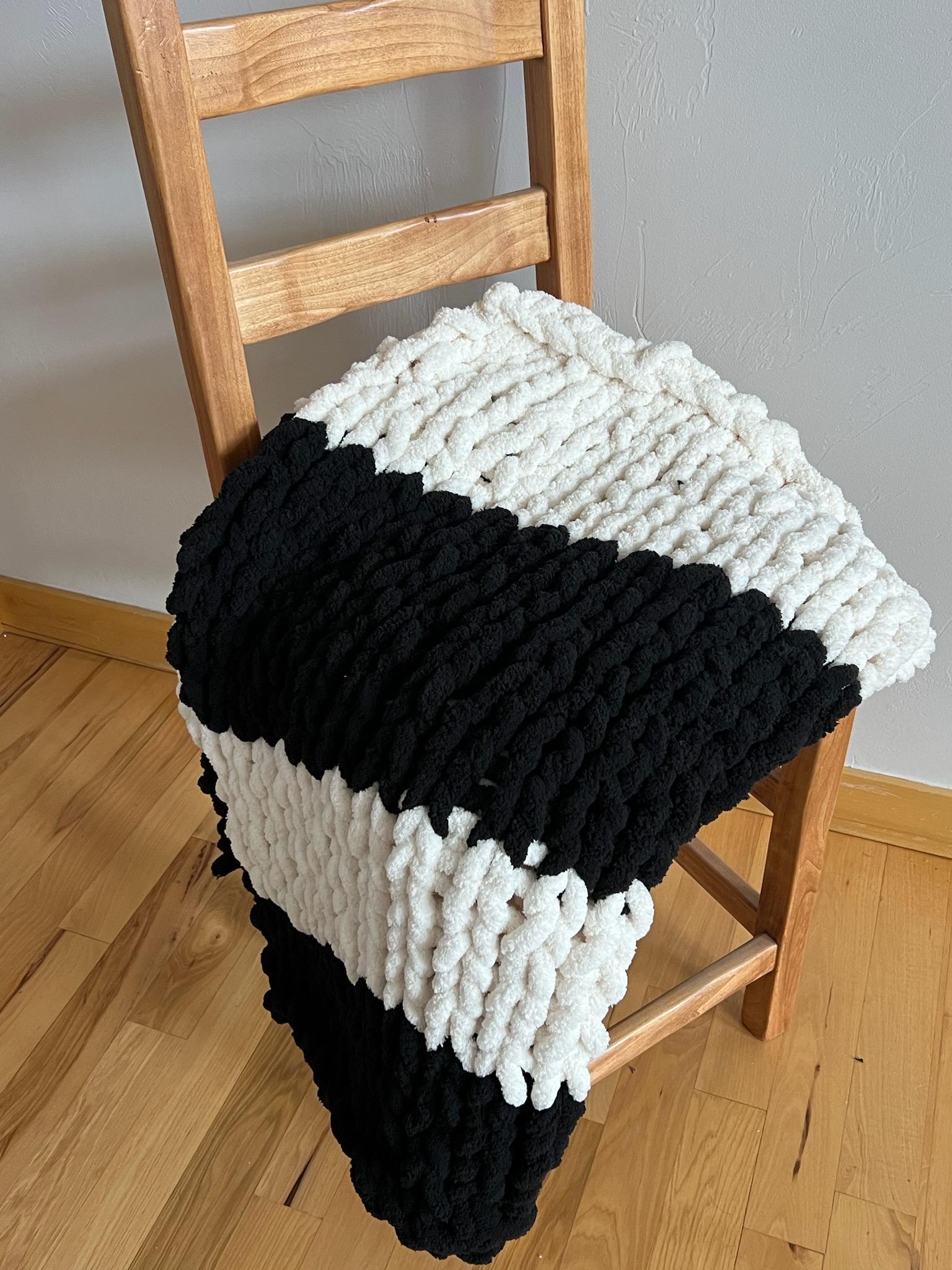 Comfort Doesn’t Need to Be Complex, It’s Really Black and White. Super ...