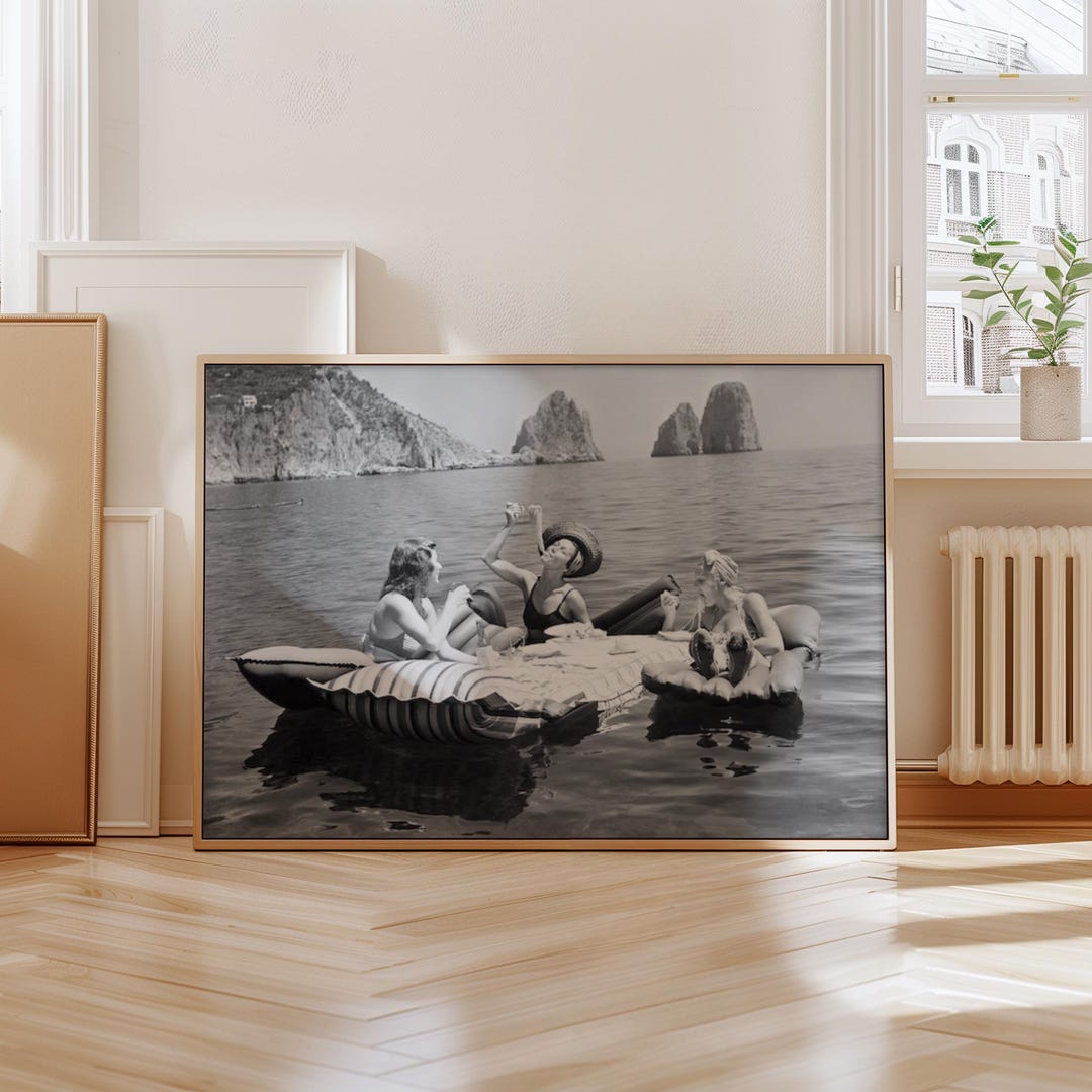 Vintage Italian Seaside Print - 1950s Women Eating Pasta on Raft, Capri ...