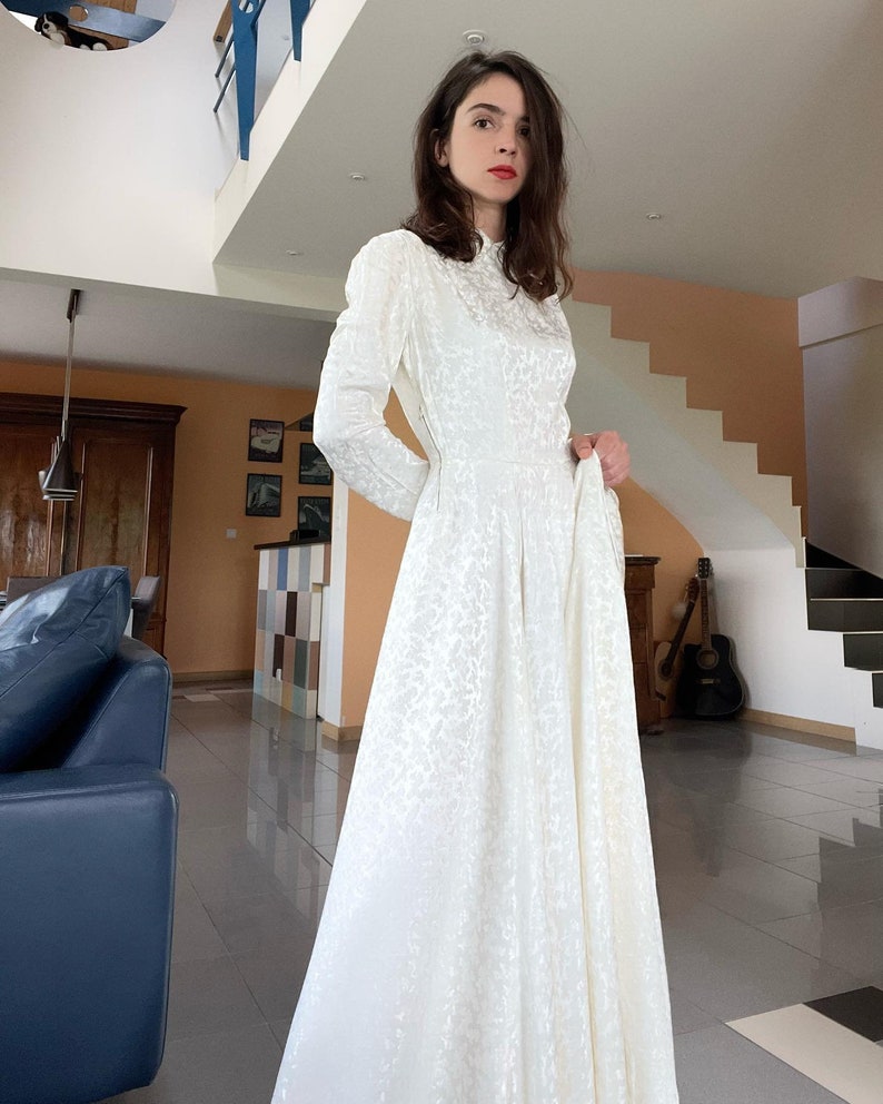 1940s Sumptuous Satin Wedding Dress, Brocaded, Pointy Collar, Little ...