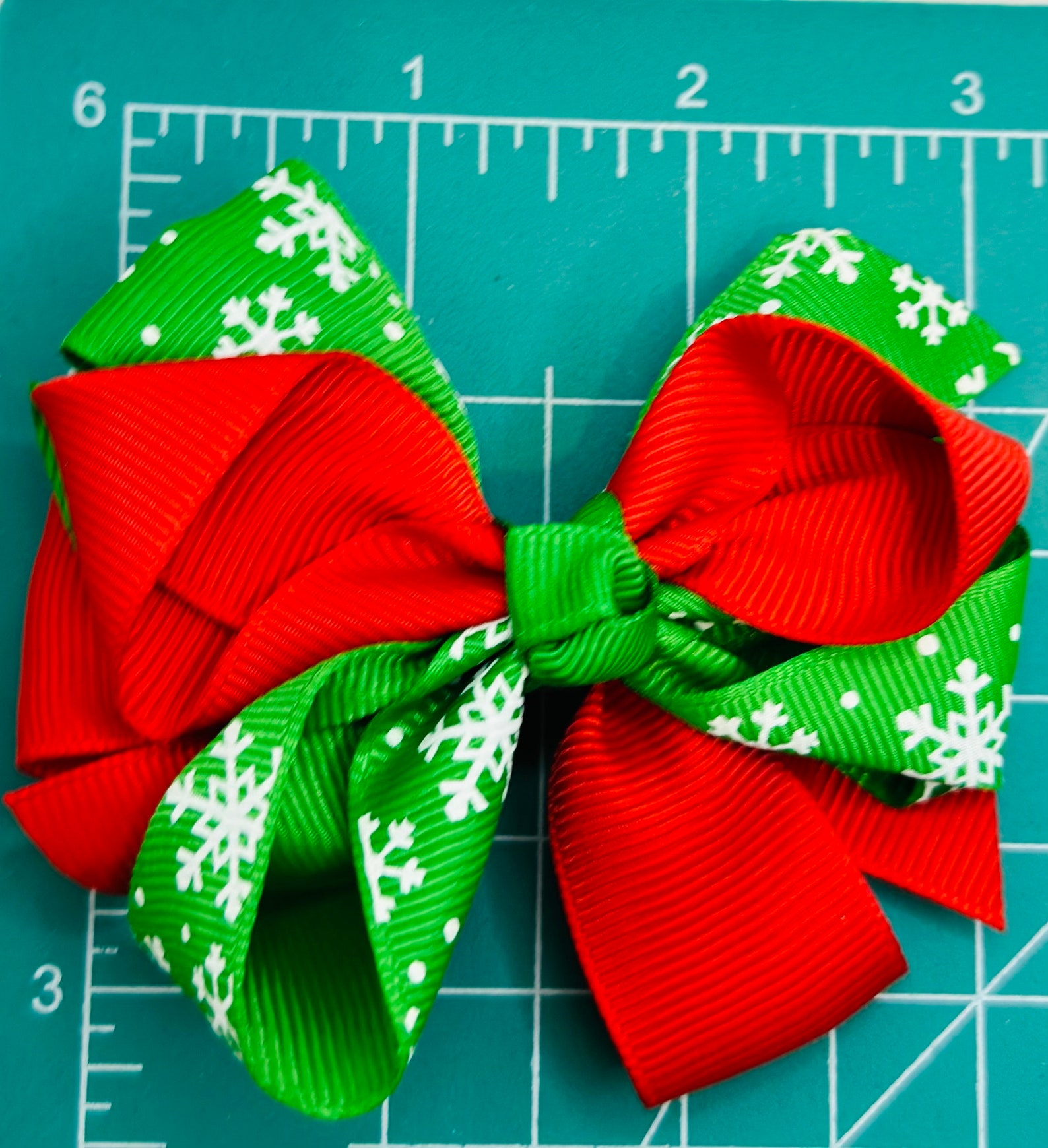 3” Red and Green Christmas Hair Bows for Girls (pair) W/ Alligator Clip ...