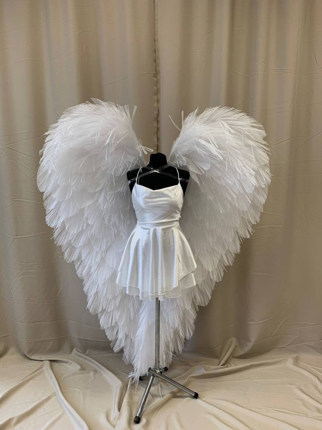 Large Fluffy Wings Angel Wings for Photo Shoots Photo Props on the ...